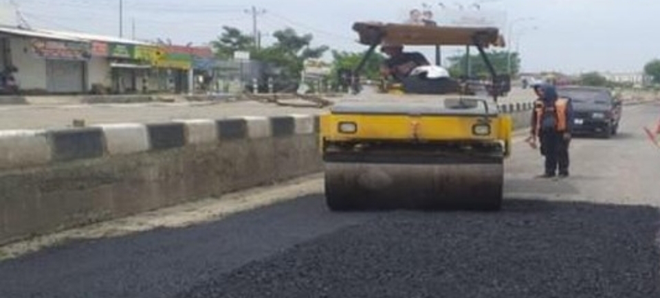 Perbaikan Dan Penanganan Jalan Pantura Demak - Kudus Akibat Banjir Di Harapkan Rampung H-10 ...